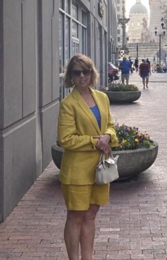 Summer Outfit Ideas from Local Style Experts