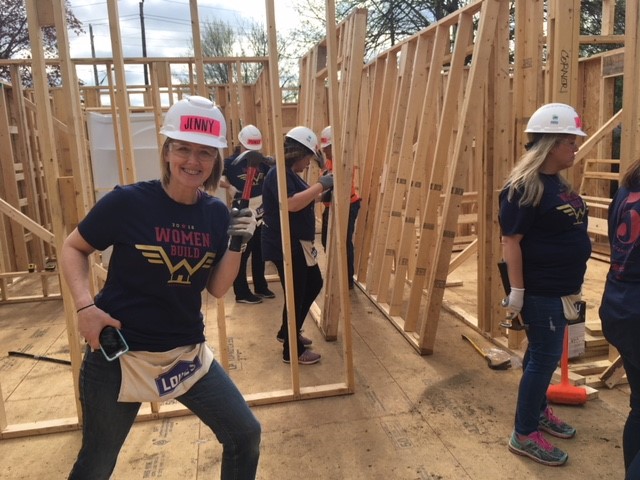 Build Women empowers women to build